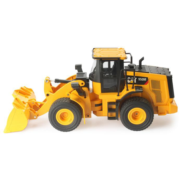 Ring Power CAT Retail Store. 1:24 Remote Control Cat® 950M Wheel Loader