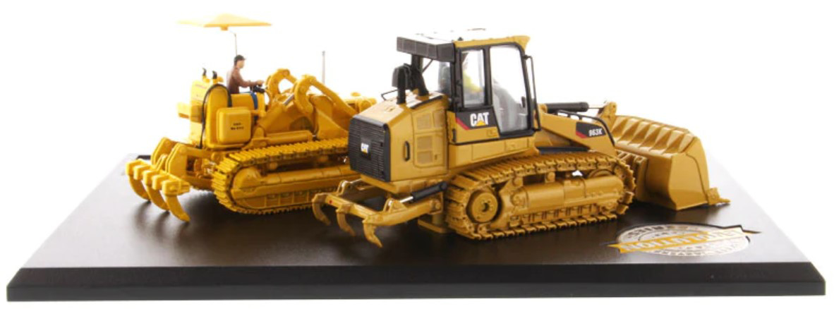 Ring Power CAT Retail Store. 1:50 Cat® 977 Track Loader & 963K Track Loader